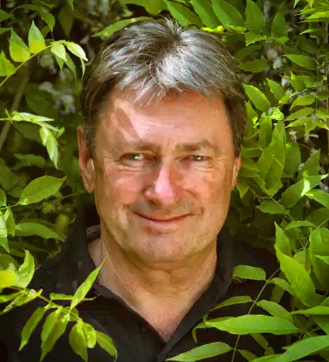 Thirty: Channelling Alan – All Going South